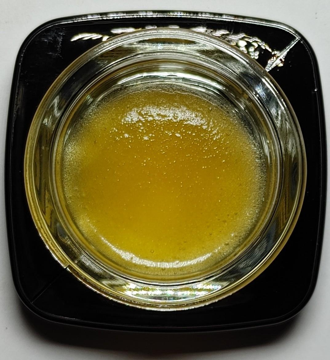 Cannabis Concentrates | Marijuana Extracts - Emerald Field